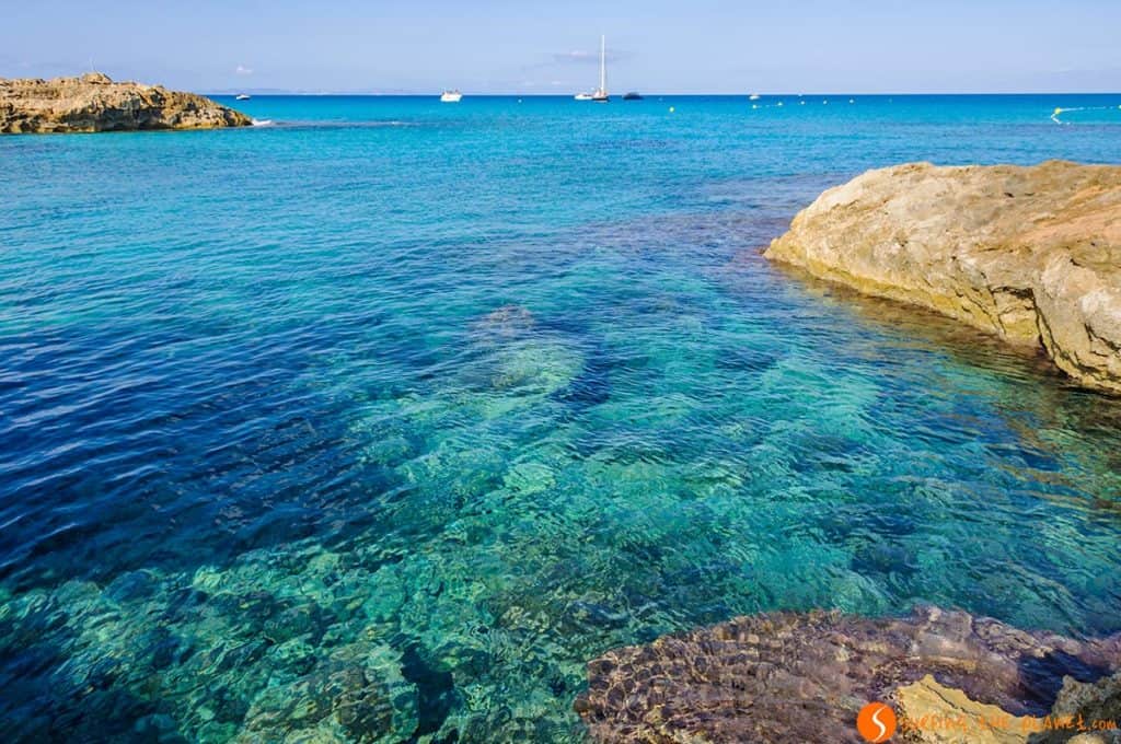 Guide to the 10 BEST BEACHES in FORMENTERA